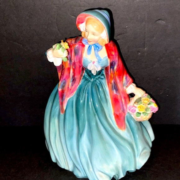 Royal Doulton | Accents | Rare 941973 Porcelain Hand Painted Lady ...